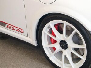 Best Color Rims For A White Car: Top 6 For All Models
