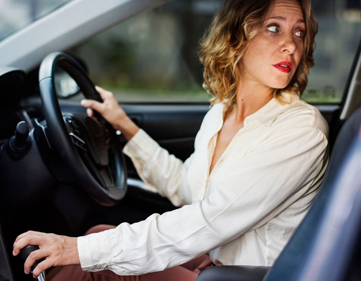 How To Back Into A Parking Space With 8 Detailed Steps