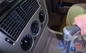 Ford Explorer Heater Blowing Cold Air: 10 Common Causes & Fix