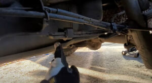 Symptoms Of Bad Leaf Springs - Ultimate Guide 2023